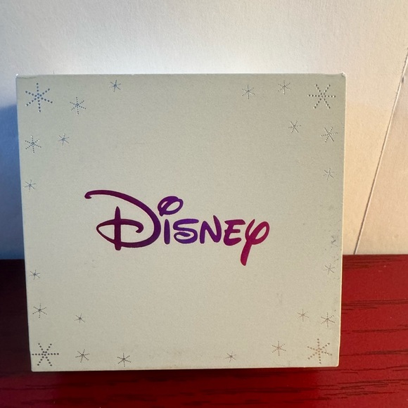 Disney | Jewelry | Disney Princess Bangle With Tiara Heart And Sparkle ...